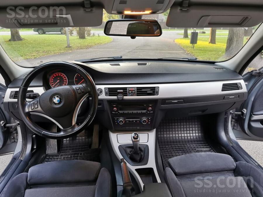 Pelēks BMW 318 2010 Rīga, ar dzinēja tilpumu 2.00 L un nobraukumu 337 tūkst. km par 4100 €, foto 11 vietnē AUTOMOTO.COM.LV