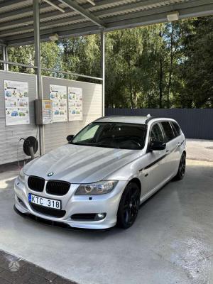 Grey BMW 318 2010 in Vilnius, with an engine capacity of 2.00 L and mileage of 340 thousand km for 3950 €, photo 3 on AUTOMOTO.COM.LV