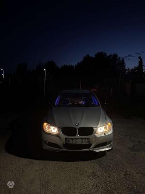 Grey BMW 318 2010 in Vilnius, with an engine capacity of 2.00 L and mileage of 340 thousand km for 3950 €, photo 10 on AUTOMOTO.COM.LV