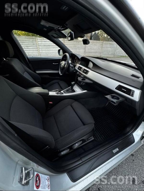 Grey BMW 318 2010 in Riga, with an engine capacity of 2.00 L and mileage of 450 thousand km for 4500 €, photo 5 on AUTOMOTO.COM.LV