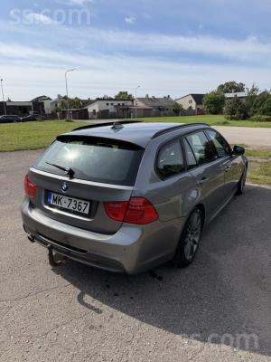 Grey BMW 318 2010 in Liepaja, with an engine capacity of 2.00 L and mileage of 327 thousand km for 4750 €, photo 6 on AUTOMOTO.COM.LV
