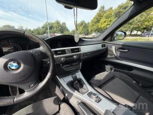 Grey BMW 318 2010 in Liepaja, with an engine capacity of 2.00 L and mileage of 327 thousand km for 4750 €, photo 10 on AUTOMOTO.COM.LV