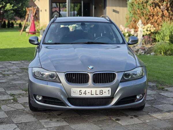 BMW 318 2010 Panevēža vietnē Pelēks BMW 318 2010 Panevēža, ar dzinēja tilpumu 2.00 L un nobraukumu 290 tūkst. km par 3950 €, foto 3 vietnē AUTOMOTO.COM.LV