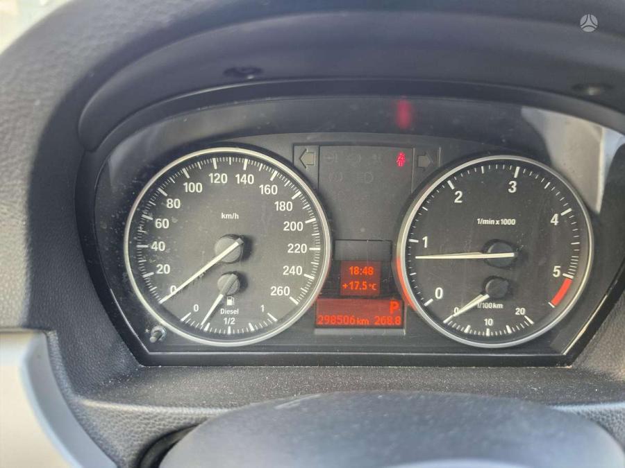 Серый БМВ 318 2010 в Паневежис, объемом двигателя 2.00 л и пробегом 290 тыс. км за 3950 €, фото 18 на AUTOMOTO.COM.LV