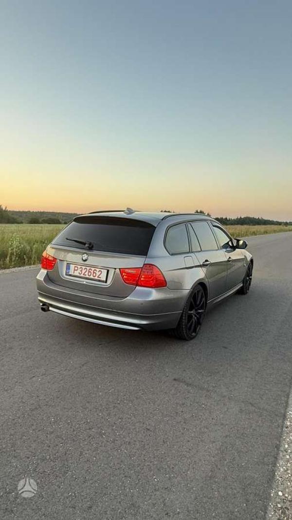Pelēks BMW 318 2010 Viļņa, ar dzinēja tilpumu 0.00 L un nobraukumu 305 tūkst. km par 3999 €, foto 6 vietnē AUTOMOTO.COM.LV