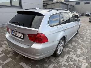 Pelēks BMW 318 2010 Viļņa, ar dzinēja tilpumu 2.00 L un nobraukumu 419 tūkst. km par 2900 €, foto 5 vietnē AUTOMOTO.COM.LV