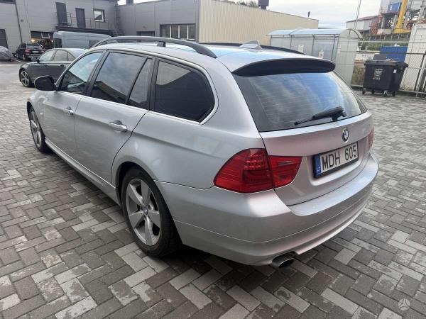 Grey BMW 318 2010 in Vilnius, with an engine capacity of 2.00 L and mileage of 419 thousand km for 2900 €, photo 6 on AUTOMOTO.COM.LV