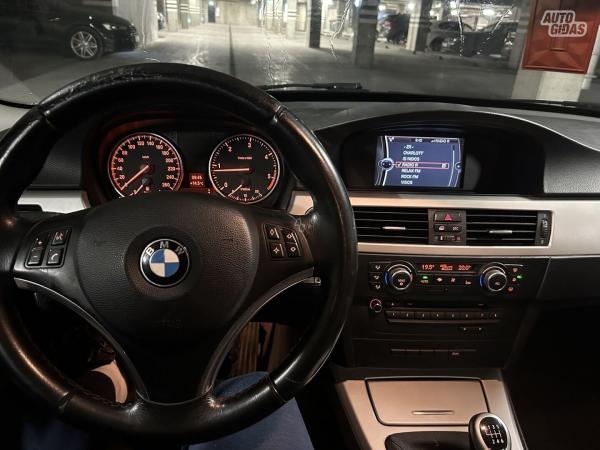 БМВ 318 2010 в Паневежис на AUTOMOTO.COM.LV Серый БМВ 318 2010 в Паневежис, объемом двигателя 2.00 л и пробегом 341 тыс. км за 4250 €, фото 10 на AUTOMOTO.COM.LV