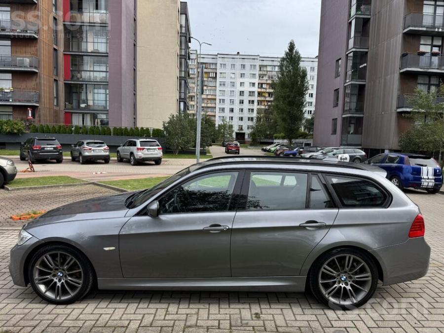 Pelēks BMW 318 2010 Rīga, ar dzinēja tilpumu 2.00 L un nobraukumu 327 tūkst. km par 4490 €, foto 4 vietnē AUTOMOTO.COM.LV