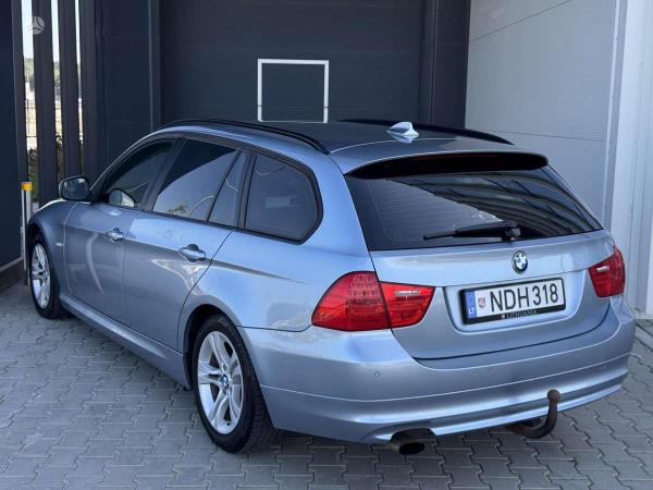 Grey BMW 318 2010 in Vilnius, with an engine capacity of 2.00 L and mileage of 342 thousand km for 3400 €, photo 5 on AUTOMOTO.COM.LV