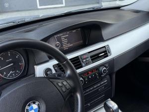 Grey BMW 318 2010 in Vilnius, with an engine capacity of 2.00 L and mileage of 342 thousand km for 3400 €, photo 8 on AUTOMOTO.COM.LV