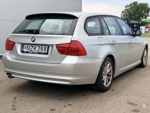 БМВ 318 2010 в Утена на AUTOMOTO.COM.LV Серый БМВ 318 2010 в Утена, объемом двигателя 2.00 л и пробегом 286 тыс. км за 3920 €, фото 11 на AUTOMOTO.COM.LV