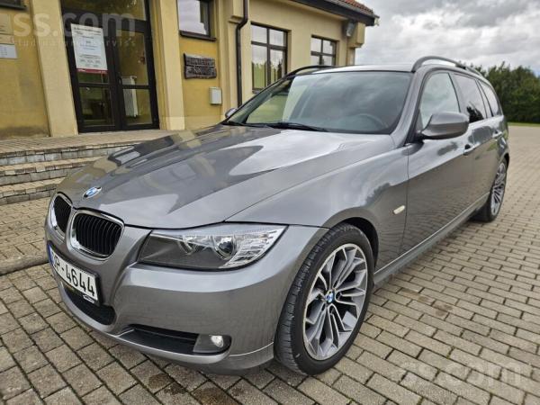 BMW 318 2010 Liepāja vietnē Pelēks BMW 318 2010 Liepāja, ar dzinēja tilpumu 2.00 L un nobraukumu 321 tūkst. km par 4750 €, foto 1 vietnē AUTOMOTO.COM.LV