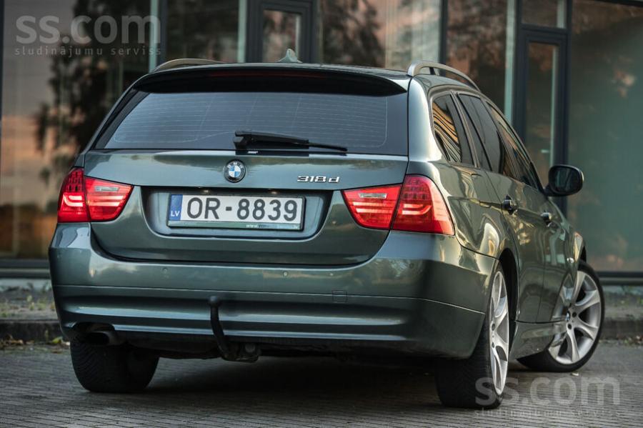 Grey BMW 318 2010 in Tukums, with an engine capacity of 2.00 L and mileage of 348 thousand km for 5550 €, photo 4 on AUTOMOTO.COM.LV