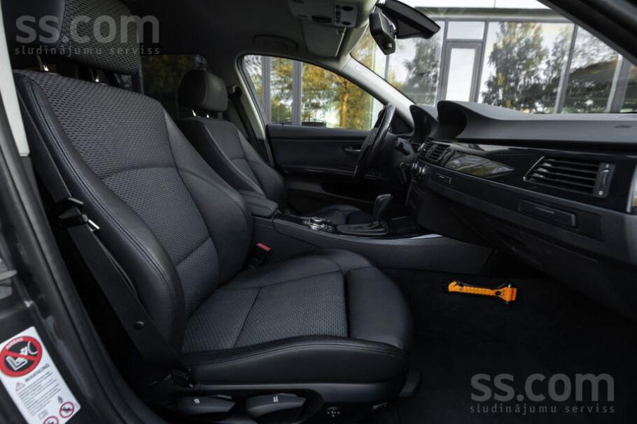 Grey BMW 318 2010 in Tukums, with an engine capacity of 2.00 L and mileage of 348 thousand km for 5550 €, photo 13 on AUTOMOTO.COM.LV