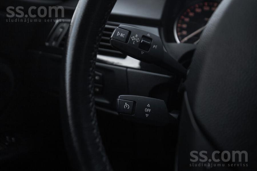 Grey BMW 318 2010 in Tukums, with an engine capacity of 2.00 L and mileage of 348 thousand km for 5550 €, photo 18 on AUTOMOTO.COM.LV