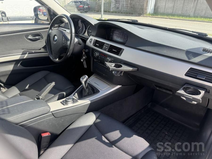 Pelēks BMW 318 2011 Rīga, ar dzinēja tilpumu 2.00 L un nobraukumu 314 tūkst. km par 3900 €, foto 7 vietnē AUTOMOTO.COM.LV