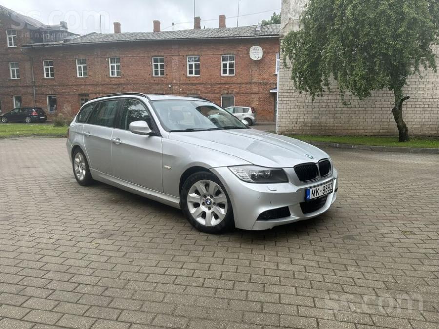 Pelēks BMW 318 2011 Limbaži, ar dzinēja tilpumu 2.00 L un nobraukumu 290 tūkst. km par 4800 €, foto 2 vietnē AUTOMOTO.COM.LV