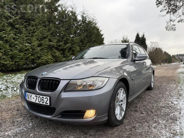 Grey BMW 318 2011 in Jelgava, with an engine capacity of 2.00 L and mileage of 286 thousand km for 4150 €, photo 2 on AUTOMOTO.COM.LV