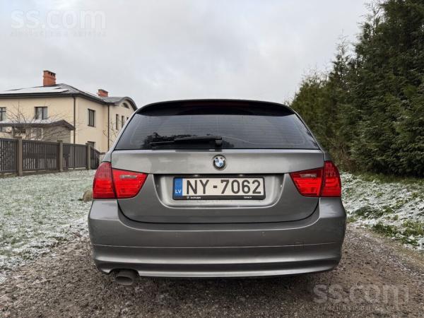 Grey BMW 318 2011 in Jelgava, with an engine capacity of 2.00 L and mileage of 286 thousand km for 4150 €, photo 6 on AUTOMOTO.COM.LV