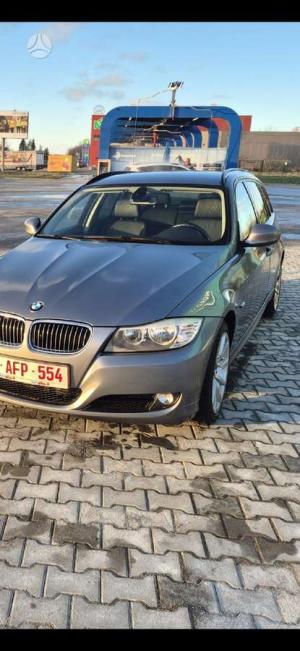Grey BMW 318 2011 in Panevezys, with an engine capacity of 2.00 L and mileage of 237 thousand km for 3999 €, photo  on AUTOMOTO.COM.LV