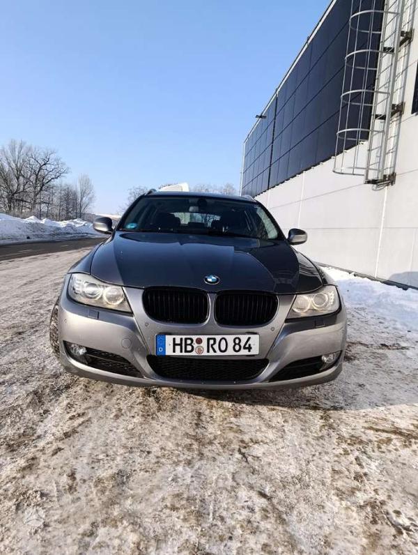 Pelēks BMW 318 2011 Panevēža, ar dzinēja tilpumu 2.00 L un nobraukumu 322 tūkst. km par 4999 €, foto 2 vietnē AUTOMOTO.COM.LV