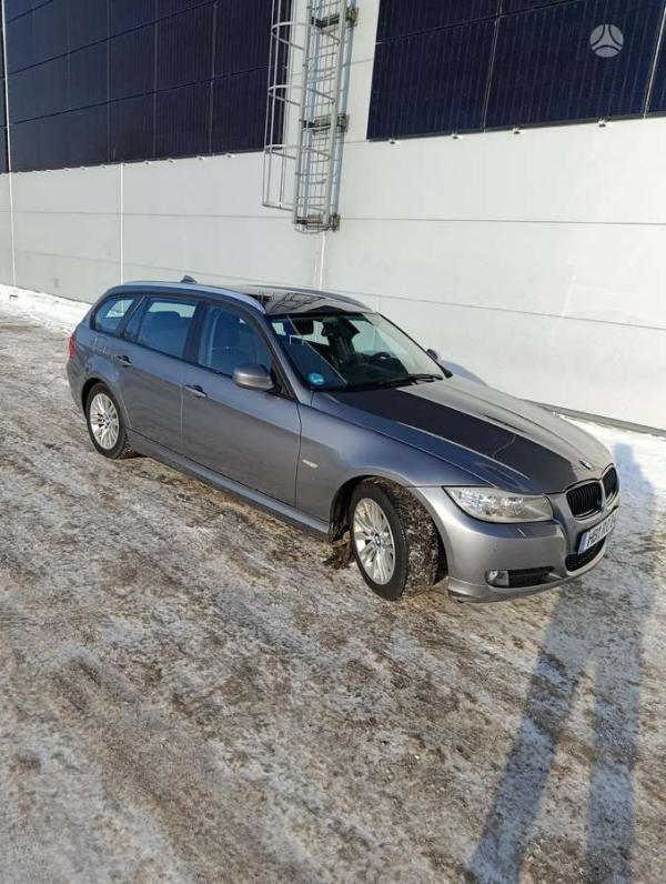 Pelēks BMW 318 2011 Panevēža, ar dzinēja tilpumu 2.00 L un nobraukumu 322 tūkst. km par 4999 €, foto 4 vietnē AUTOMOTO.COM.LV