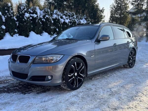 Pelēks BMW 318 2011 Utena, ar dzinēja tilpumu 2.00 L un nobraukumu 247 tūkst. km par 3950 €, foto 1 vietnē AUTOMOTO.COM.LV