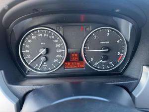 Grey BMW 318 2011 in Utena, with an engine capacity of 2.00 L and mileage of 247 thousand km for 3950 €, photo 14 on AUTOMOTO.COM.LV