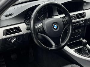 Pelēks BMW 318 2011 Prienai, ar dzinēja tilpumu 2.00 L un nobraukumu 300 tūkst. km par 4150 €, foto 8 vietnē AUTOMOTO.COM.LV