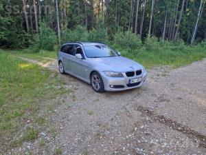 Pelēks BMW 318 2011 Liepāja, ar dzinēja tilpumu 2.00 L un nobraukumu 299 tūkst. km par 4000 €, foto  vietnē AUTOMOTO.COM.LV