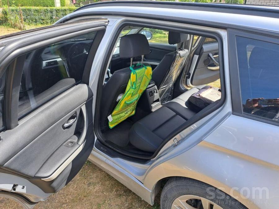 Pelēks BMW 318 2011 Liepāja, ar dzinēja tilpumu 2.00 L un nobraukumu 299 tūkst. km par 4000 €, foto 11 vietnē AUTOMOTO.COM.LV