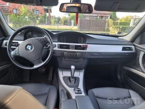 Pelēks BMW 318 2011 Liepāja, ar dzinēja tilpumu 2.00 L un nobraukumu 299 tūkst. km par 4000 €, foto 13 vietnē AUTOMOTO.COM.LV