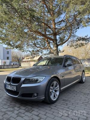 Grey BMW 318 2011 in Jelgava, with an engine capacity of 2.00 L and mileage of 292 thousand km for 4100 €, photo 4 on AUTOMOTO.COM.LV