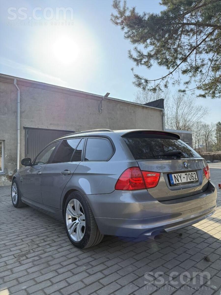 Grey BMW 318 2011 in Jelgava, with an engine capacity of 2.00 L and mileage of 292 thousand km for 4100 €, photo 7 on AUTOMOTO.COM.LV
