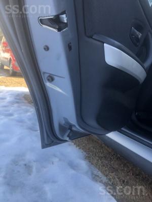 Pelēks BMW 318 2011 Jūrmala, ar dzinēja tilpumu 2.00 L un nobraukumu 191 tūkst. km par 4800 €, foto 10 vietnē AUTOMOTO.COM.LV