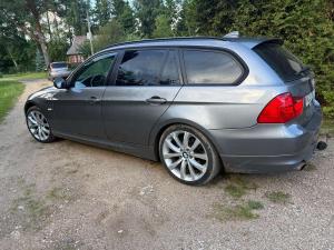 Grey BMW 318 2011 in Jonava, with an engine capacity of 2.00 L and mileage of 304 thousand km for 4200 €, photo 3 on AUTOMOTO.COM.LV