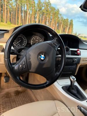 Grey BMW 318 2011 in Riga, with an engine capacity of 2.00 L and mileage of 348 thousand km for 4999 €, photo 10 on AUTOMOTO.COM.LV