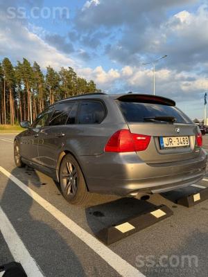 Grey BMW 318 2011 in Riga, with an engine capacity of 2.00 L and mileage of 348 thousand km for 4999 €, photo 13 on AUTOMOTO.COM.LV