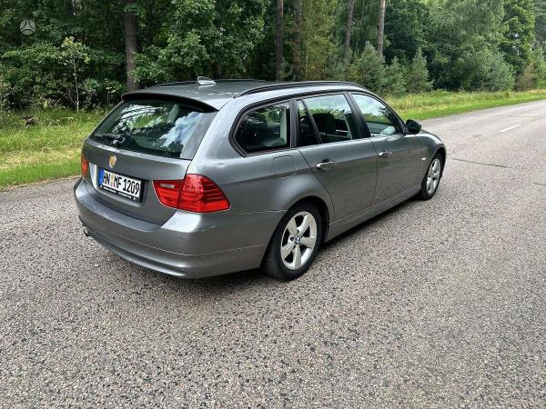 Pelēks BMW 318 2011 Viļņa, ar dzinēja tilpumu 2.00 L un nobraukumu 320 tūkst. km par 3999 €, foto 5 vietnē AUTOMOTO.COM.LV