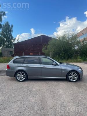 Pelēks BMW 318 2011 Jelgava, ar dzinēja tilpumu 2.00 L un nobraukumu 254 tūkst. km par 4900 €, foto 5 vietnē AUTOMOTO.COM.LV