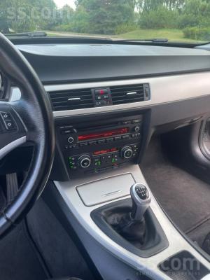 Pelēks BMW 318 2011 Jelgava, ar dzinēja tilpumu 2.00 L un nobraukumu 254 tūkst. km par 4900 €, foto 28 vietnē AUTOMOTO.COM.LV