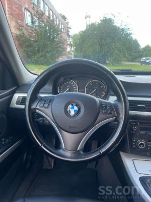 Pelēks BMW 318 2011 Jelgava, ar dzinēja tilpumu 2.00 L un nobraukumu 254 tūkst. km par 4900 €, foto 29 vietnē AUTOMOTO.COM.LV