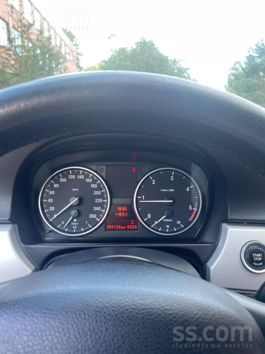 Pelēks BMW 318 2011 Jelgava, ar dzinēja tilpumu 2.00 L un nobraukumu 254 tūkst. km par 4900 €, foto 30 vietnē AUTOMOTO.COM.LV