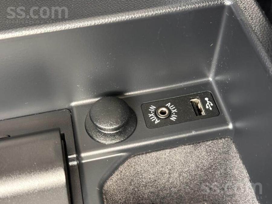 Pelēks BMW 318 2011 Ludza, ar dzinēja tilpumu 2.00 L un nobraukumu 243 tūkst. km par 5300 €, foto 21 vietnē AUTOMOTO.COM.LV