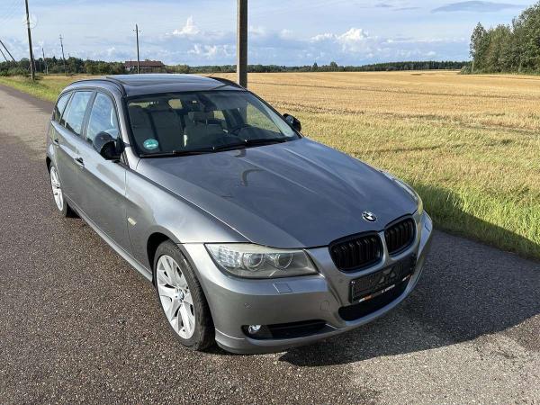 Grey BMW 318 2011 in Kaunas, with an engine capacity of 2.00 L and mileage of 248 thousand km for 4250 €, photo 5 on AUTOMOTO.COM.LV