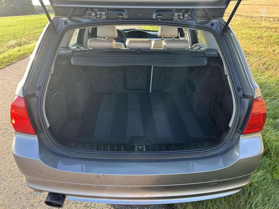 Pelēks BMW 318 2011 Kauņa, ar dzinēja tilpumu 2.00 L un nobraukumu 248 tūkst. km par 4250 €, foto 28 vietnē AUTOMOTO.COM.LV