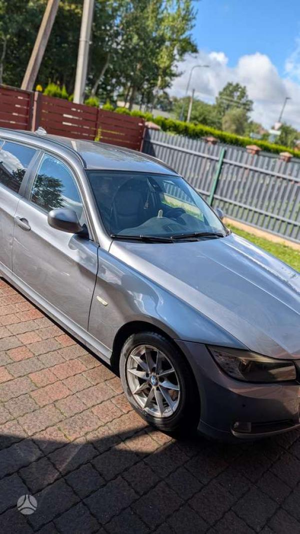 Pelēks BMW 318 2011 Kauņa, ar dzinēja tilpumu 2.00 L un nobraukumu 331 tūkst. km par 3950 €, foto 8 vietnē AUTOMOTO.COM.LV