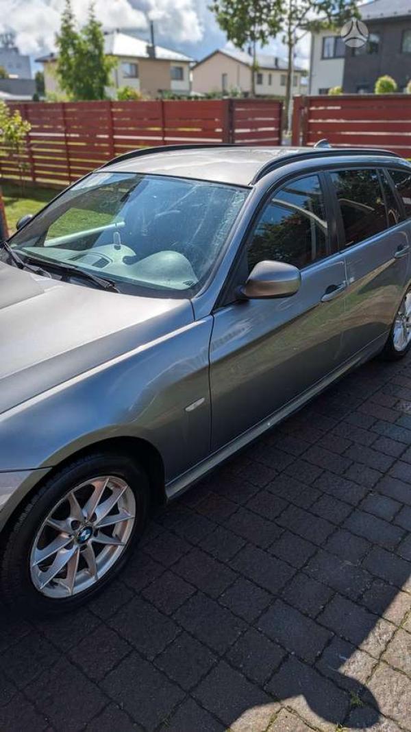Pelēks BMW 318 2011 Kauņa, ar dzinēja tilpumu 2.00 L un nobraukumu 331 tūkst. km par 3950 €, foto 11 vietnē AUTOMOTO.COM.LV