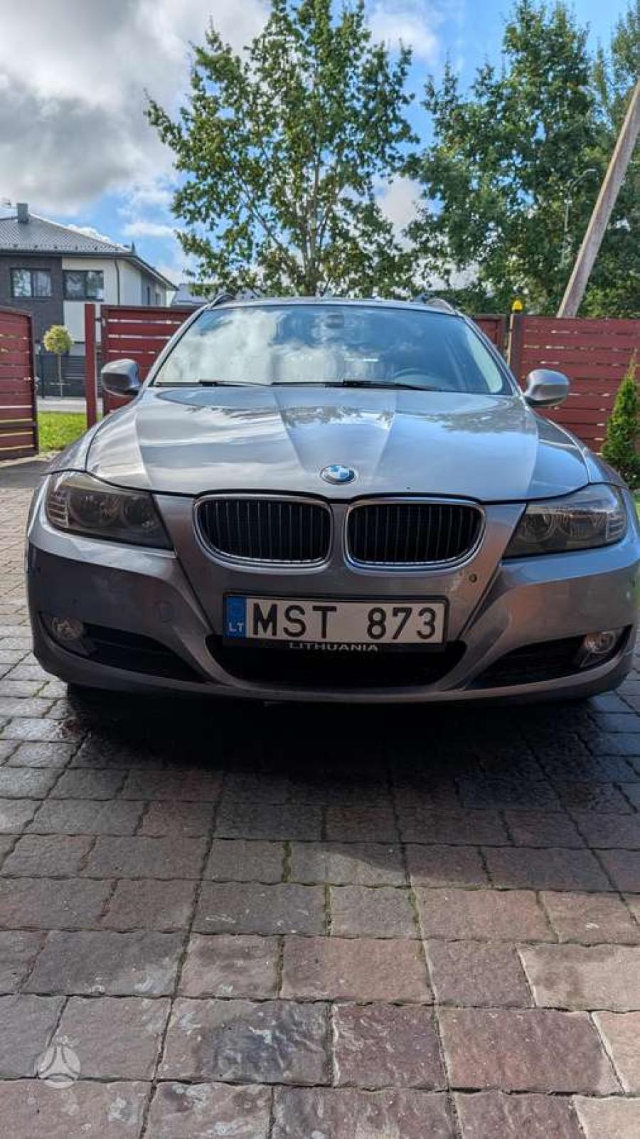 Pelēks BMW 318 2011 Kauņa, ar dzinēja tilpumu 2.00 L un nobraukumu 331 tūkst. km par 3950 €, foto 12 vietnē AUTOMOTO.COM.LV